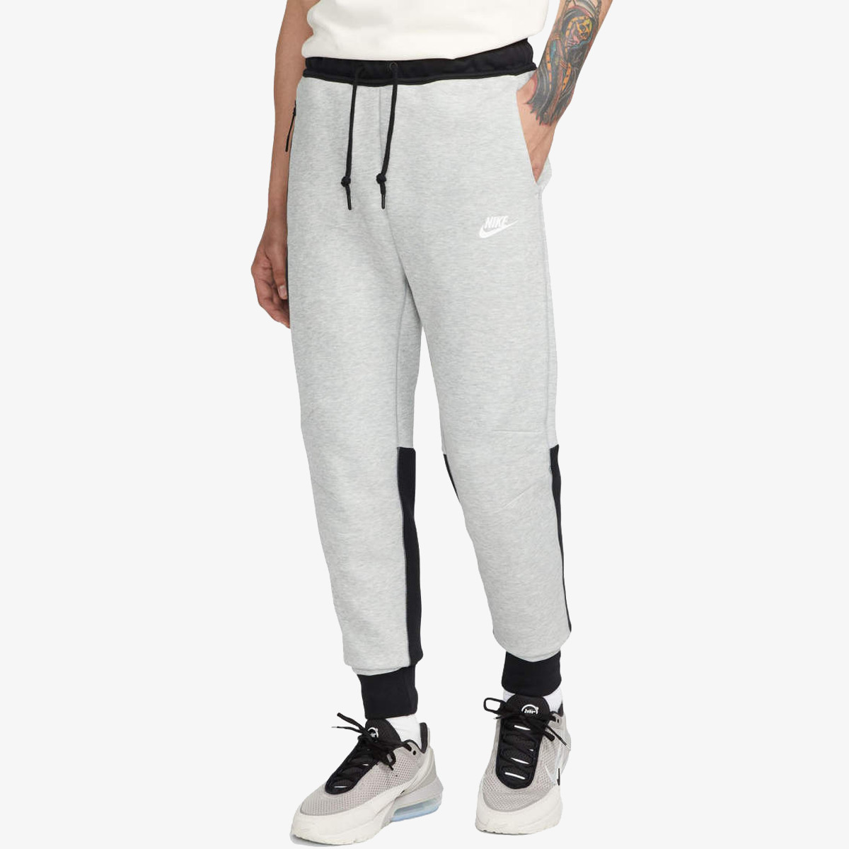 NIKE Tech Fleece | Buzz - Online Shop