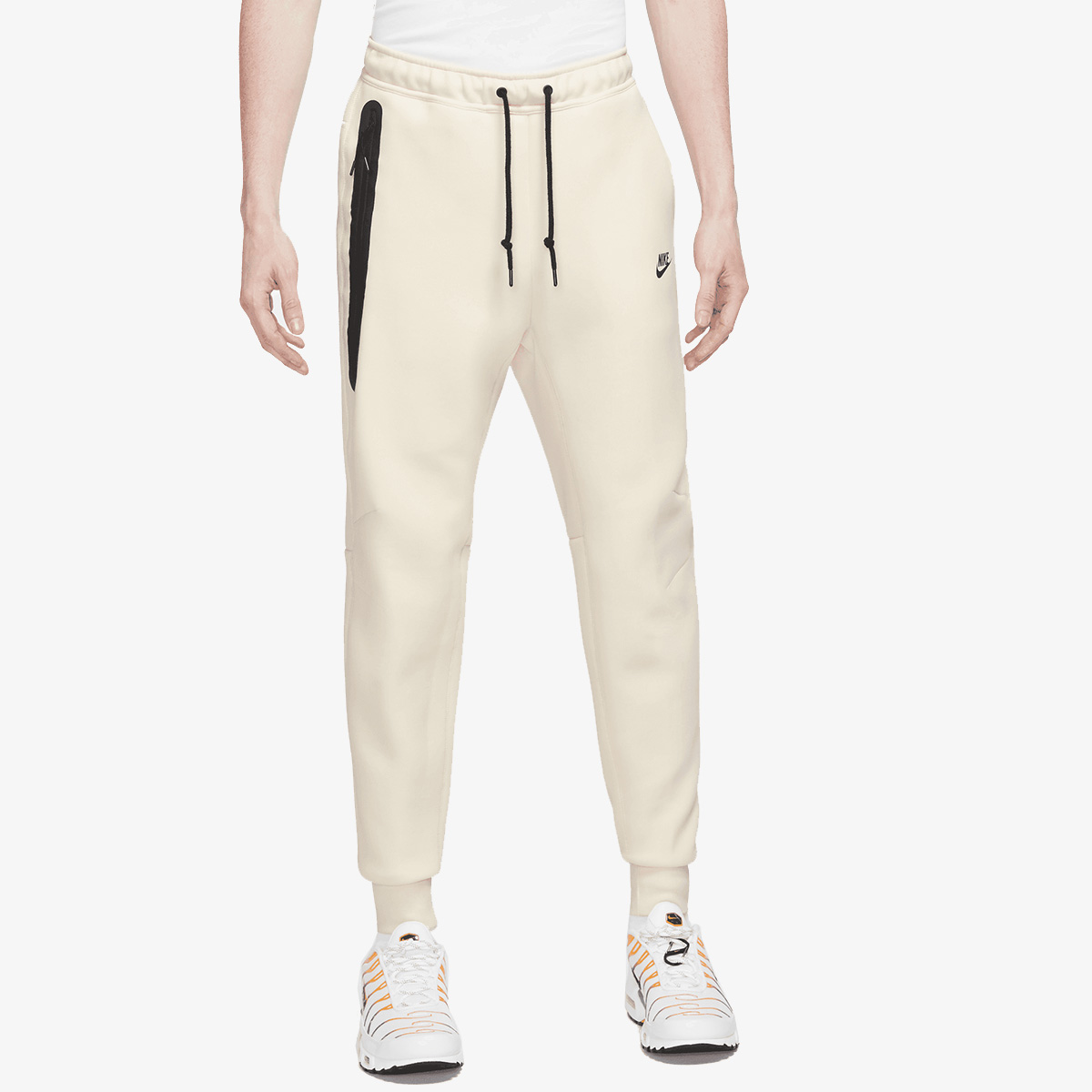NIKE Tech Fleece | Buzz - Online Shop
